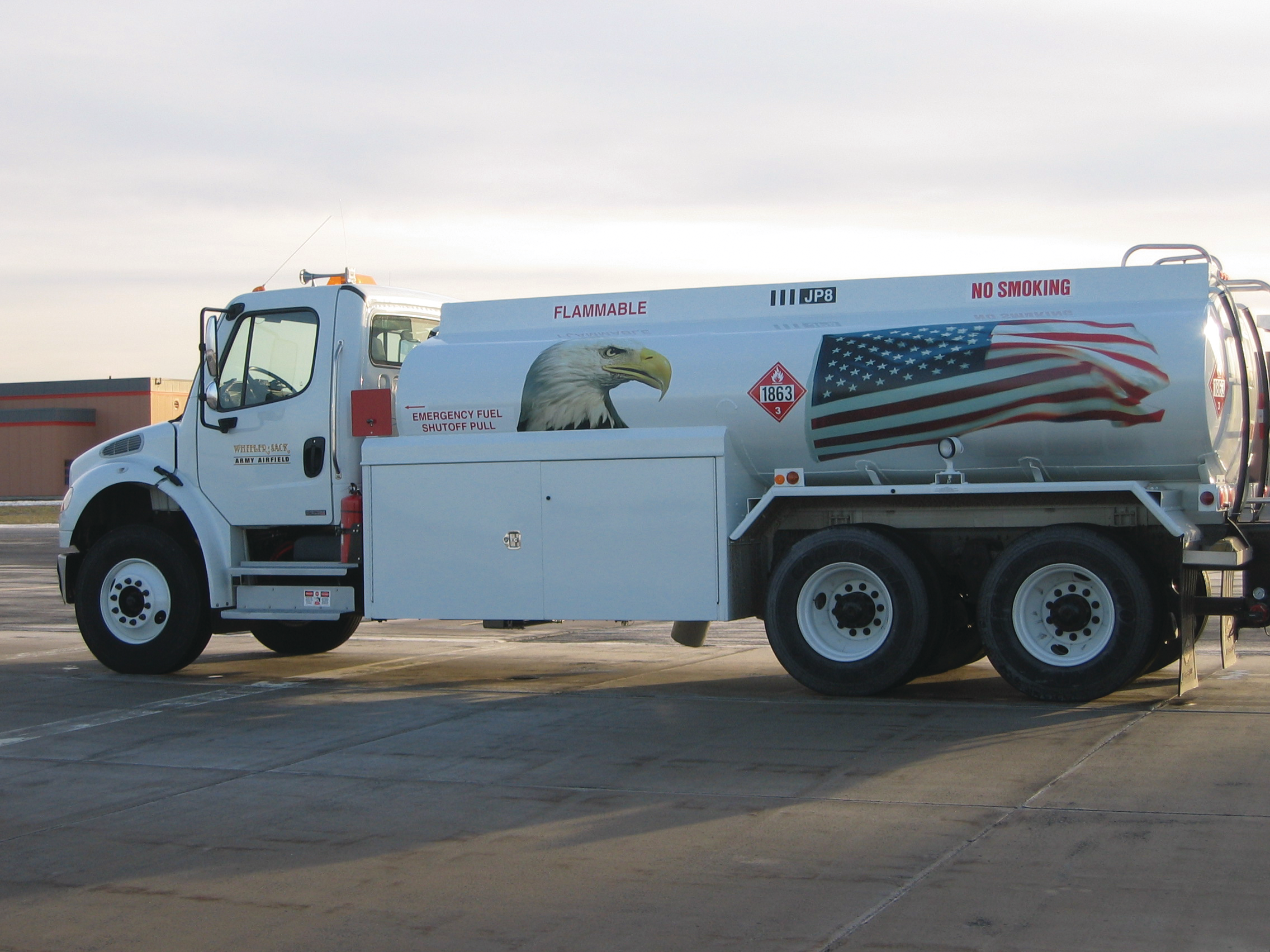 Refuelers | Aviation Pros