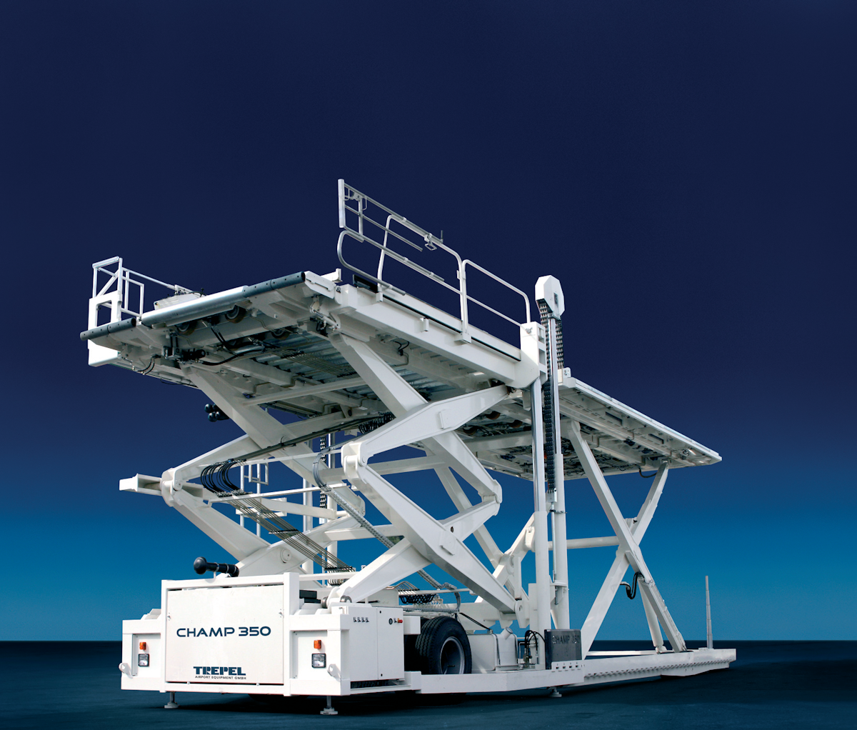 Aircraft Container/Pallet Loader From: Trepel Airport Equipment GmbH ...