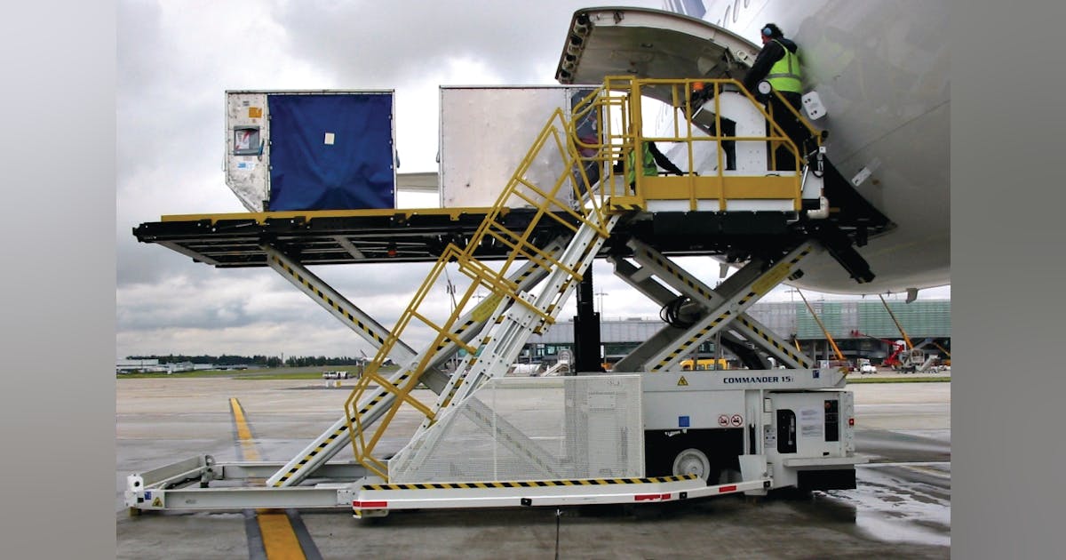 Commander 15i Electric Cargo Loader Aviation Pros