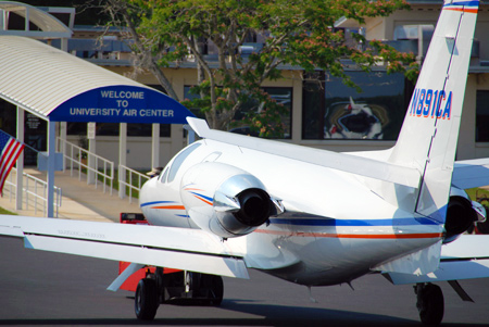 American Airlines Owes Gainesville Airport $30,000 | Aviation Pros