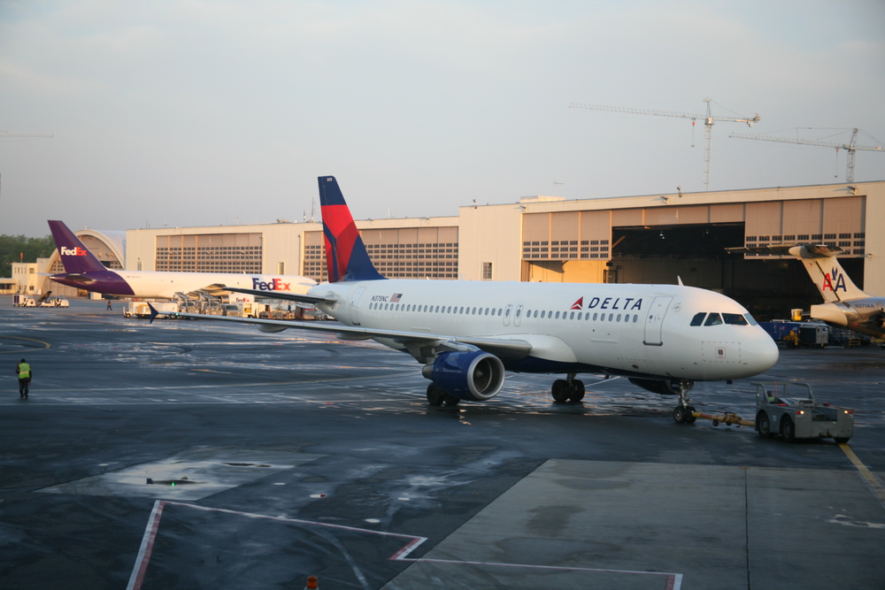 Two Former Delta Ramp Agents Plead Guilty To Drug Charges | Aviation Pros