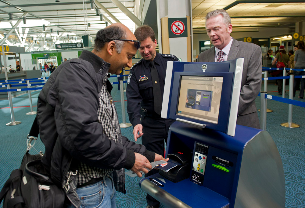 Vancouver Airport Authority To Install Automated Passport Control ...