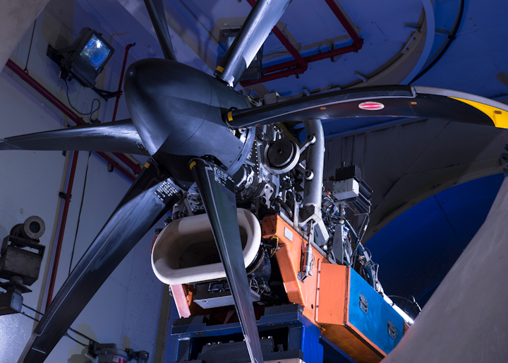 Pratt & Whitney Canada Celebrates the 30th Anniversary of the PW100 ...