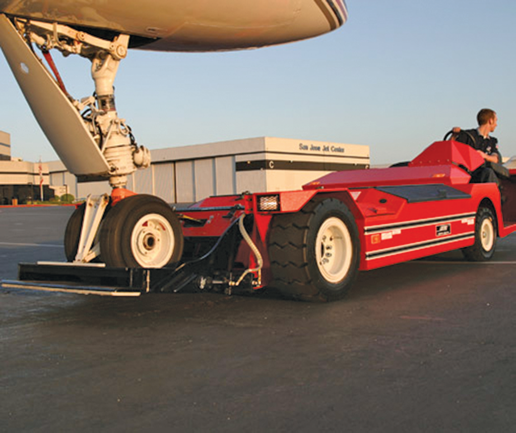 Hangar Rash: Key Steps to Prevention | Aviation Pros