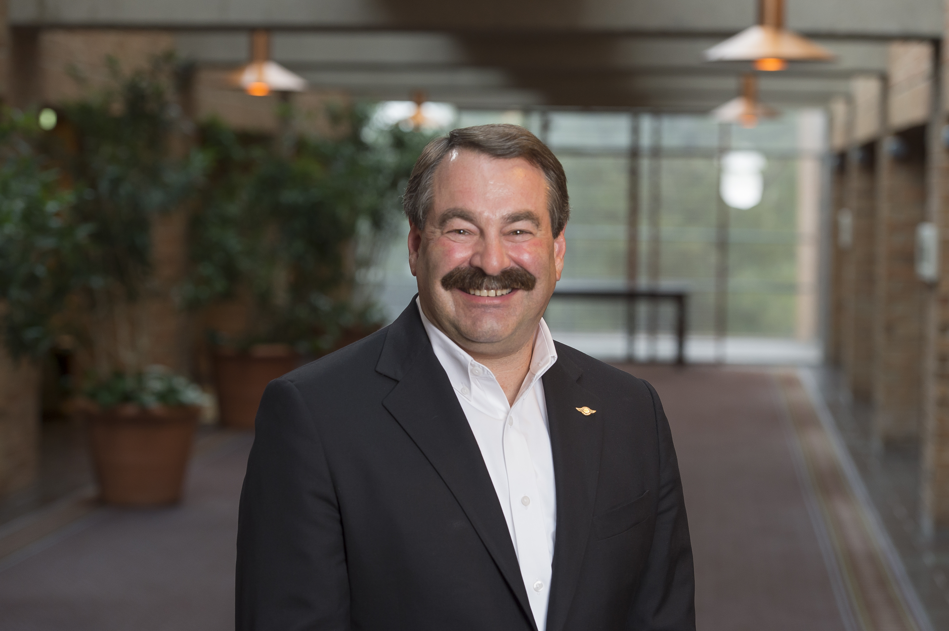 Van Tine Joins EAA Board of Directors | Aviation Pros