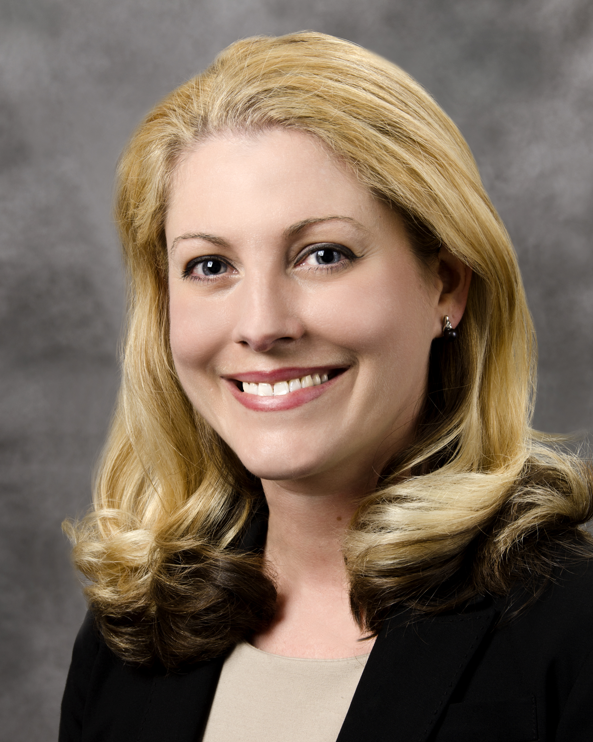 2015 40 Under 40: Sarah Cody | Aviation Pros