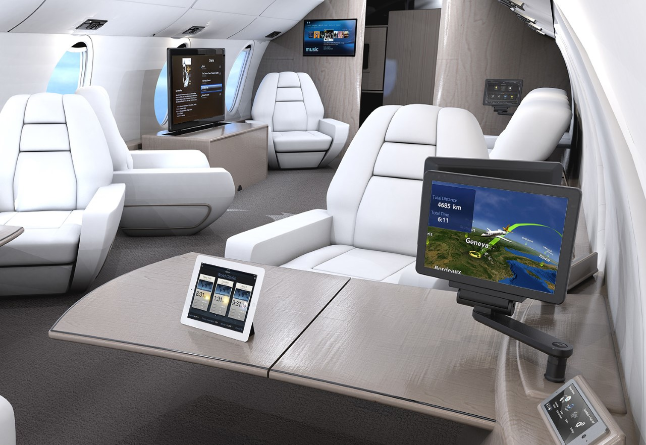 Rockwell Collins and AMAC Aerospace Complete First CES to Venue™ Cabin ...
