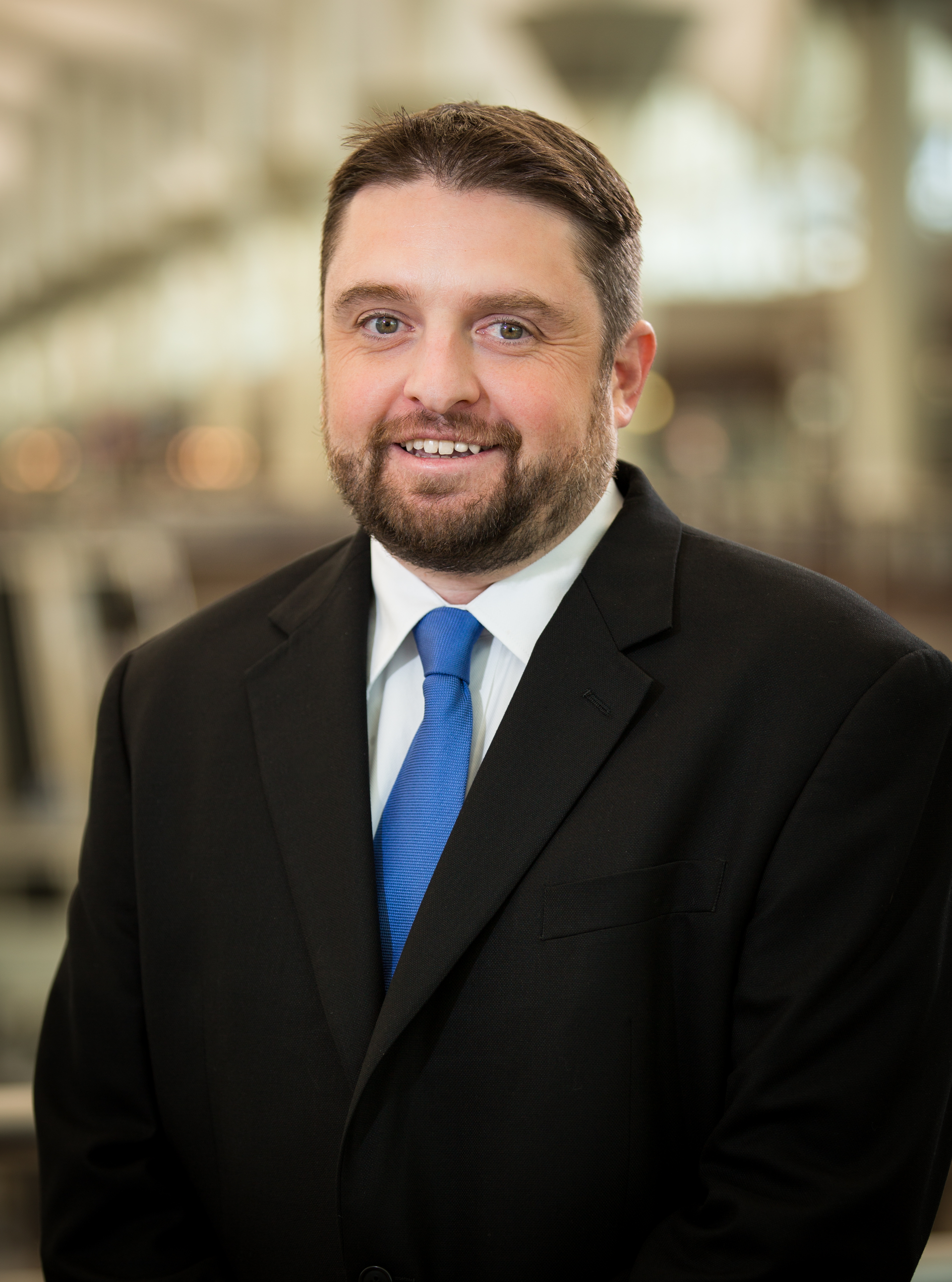 2016 Airport Business Top 40 Under 40: Nick Scott | Aviation Pros