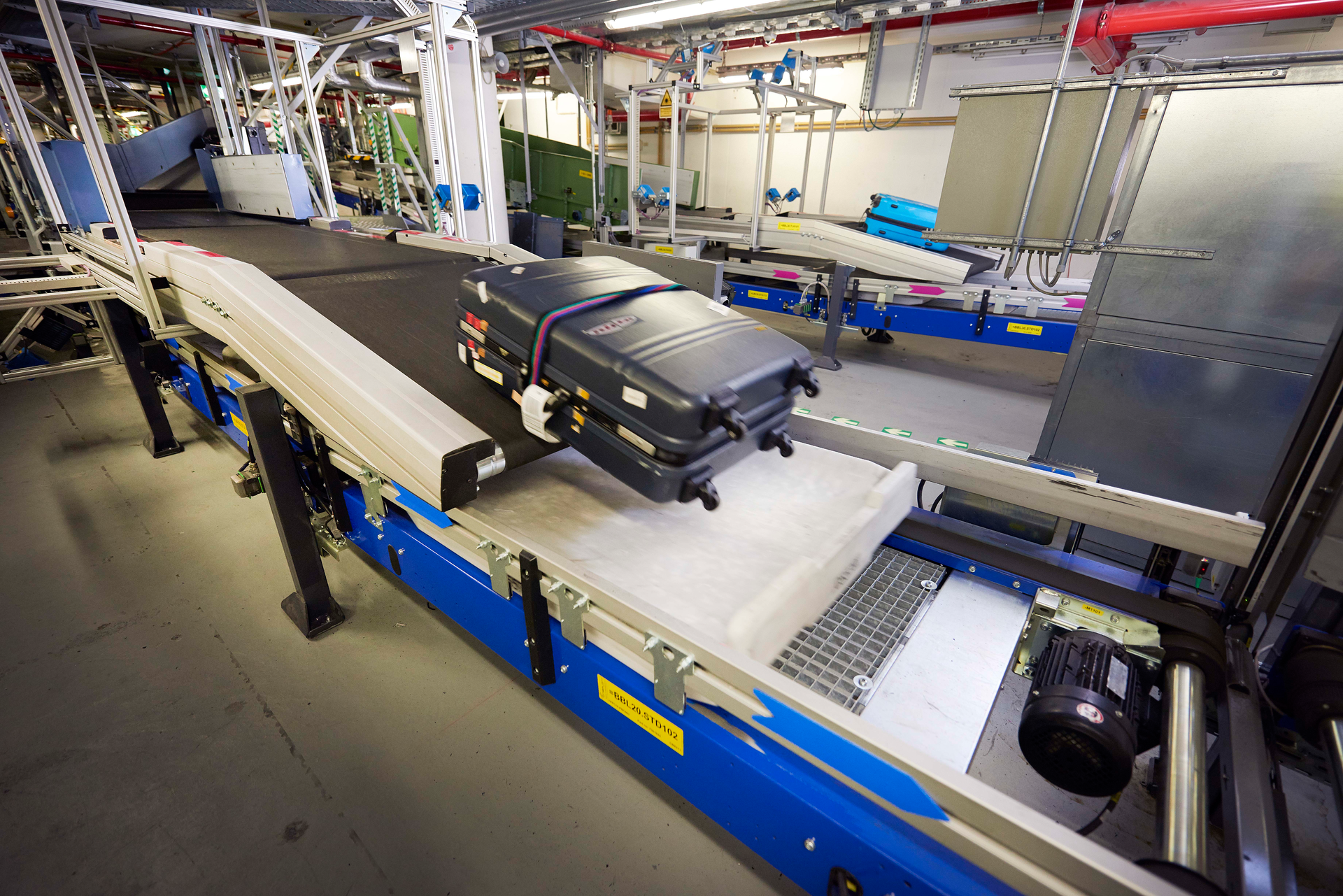 Beumer Receives Final Design Acceptance From TSA For Tote-Based Baggage ...