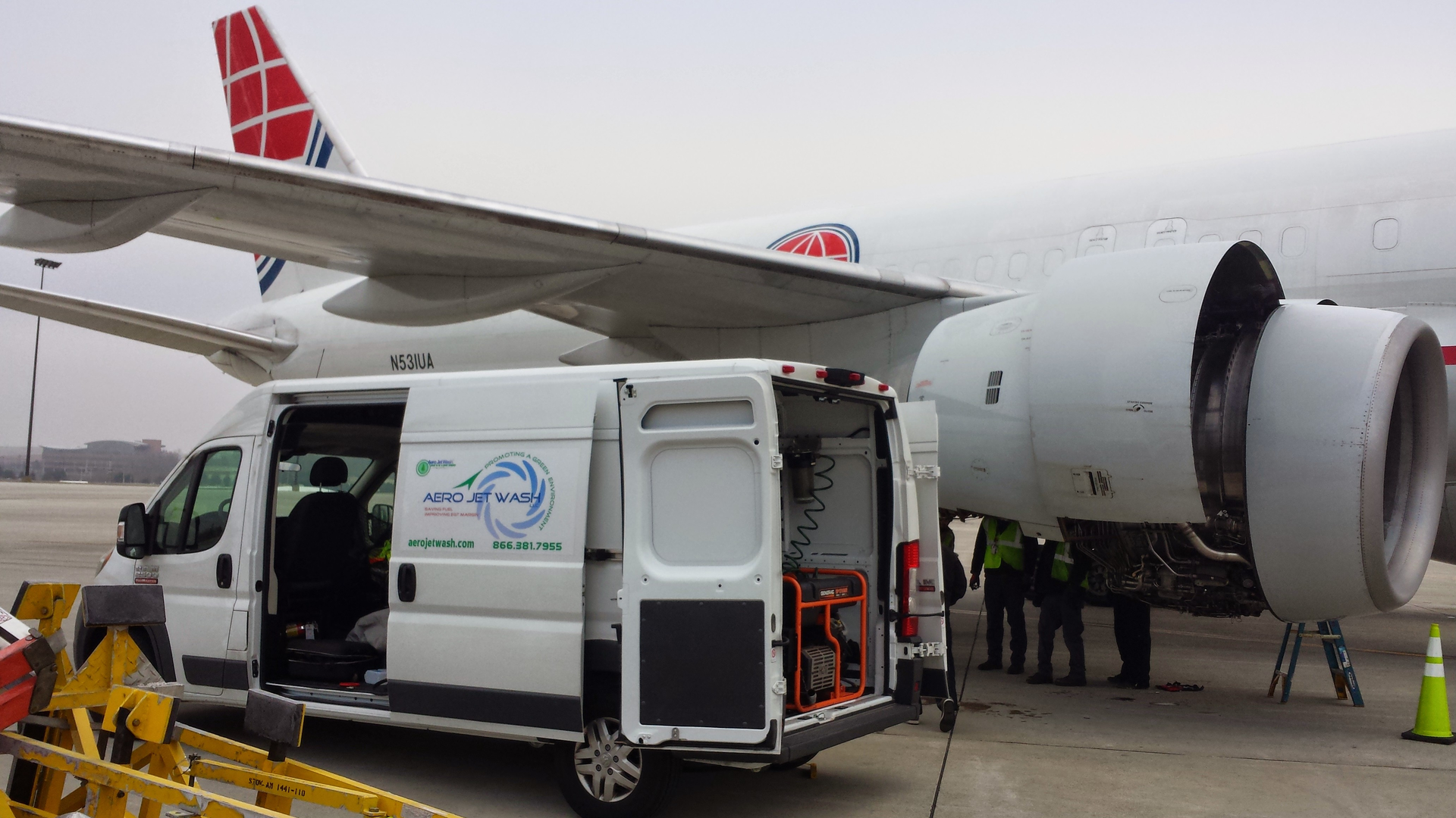 On-Wing Engine Compressor Washing Services/Engine Compressor Washing ...