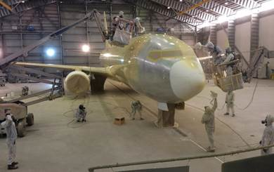 AkzoNobel and Boeing reach coatings partnership milestone and color the ...