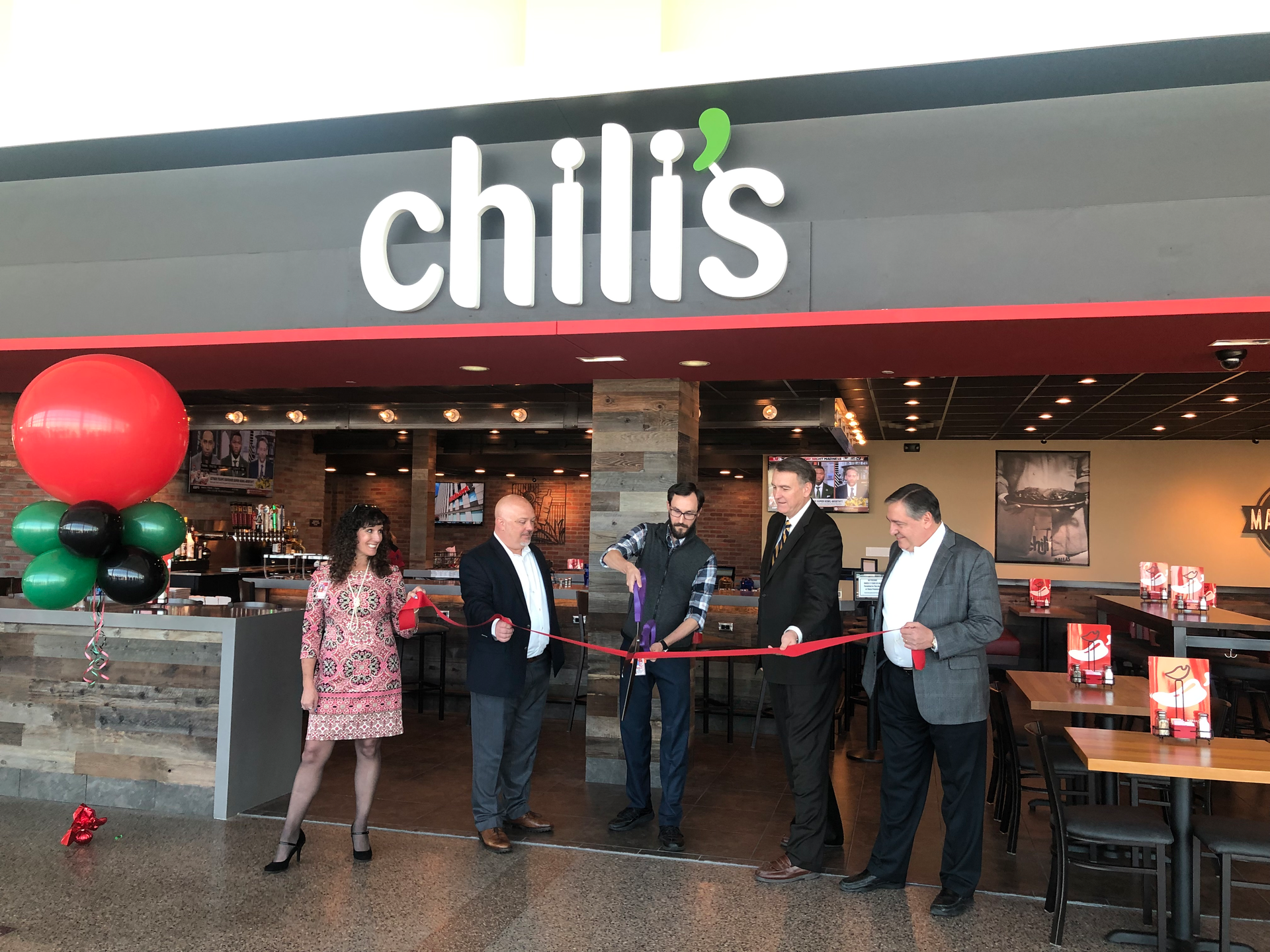 TUL Celebrates Chili’s Grill & Bar Opening | Aviation Pros