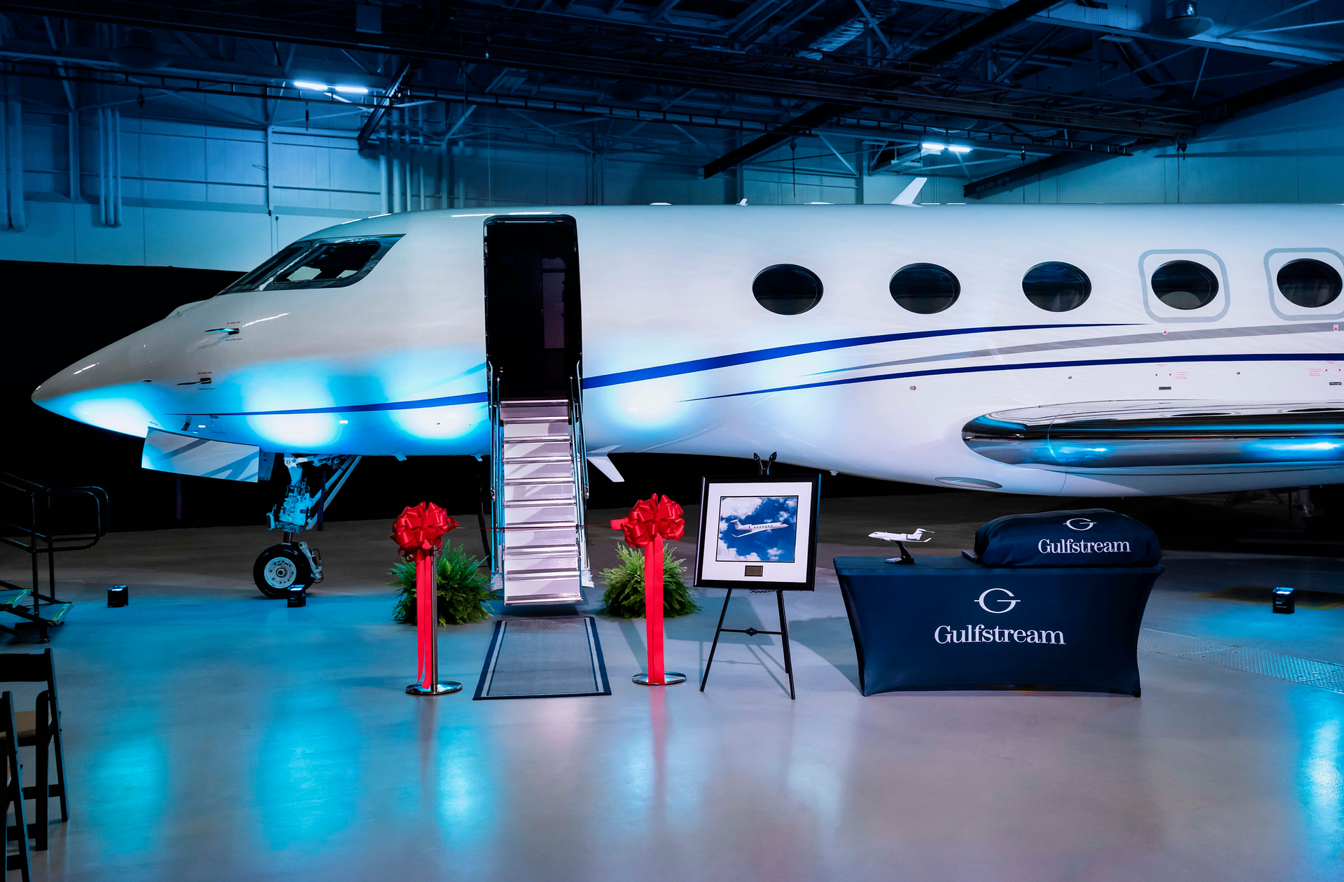 Gulfstream Delivers First G600 | Aviation Pros