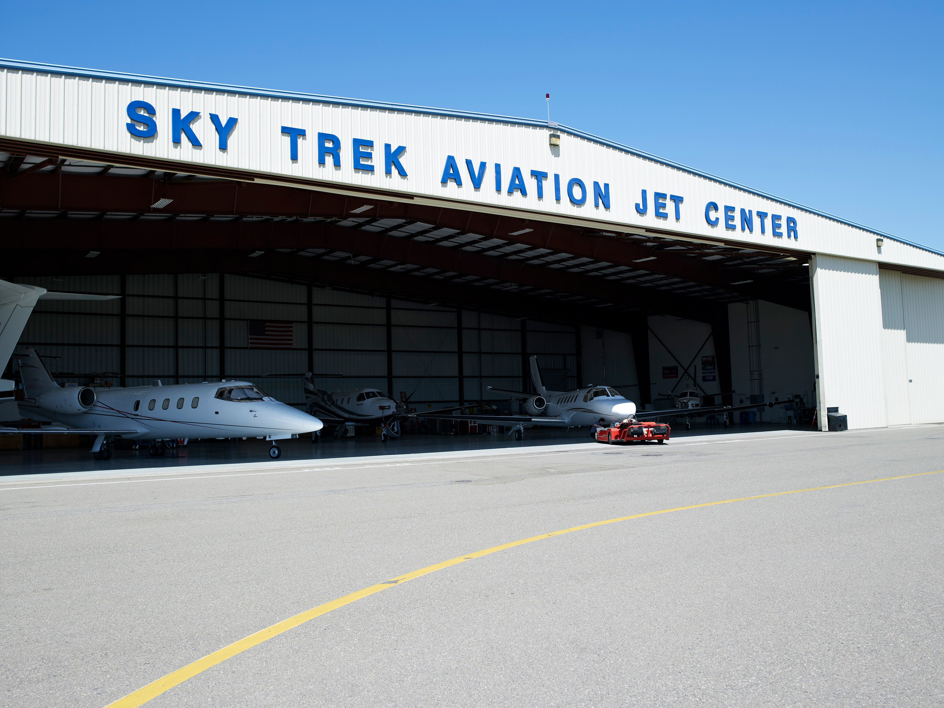 Sky Trek Aviation Announces New Ownership and Name: Modesto Jet Center ...