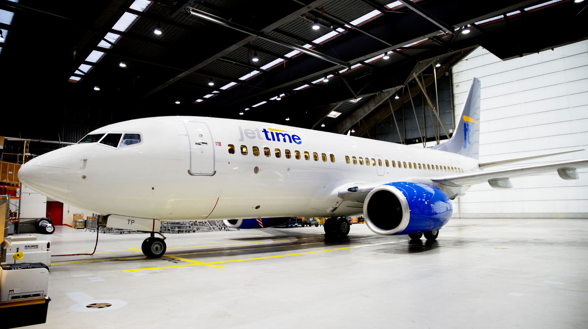 Danish Carrier Jet Time Extends PBH Contract With AJW Group | Aviation Pros