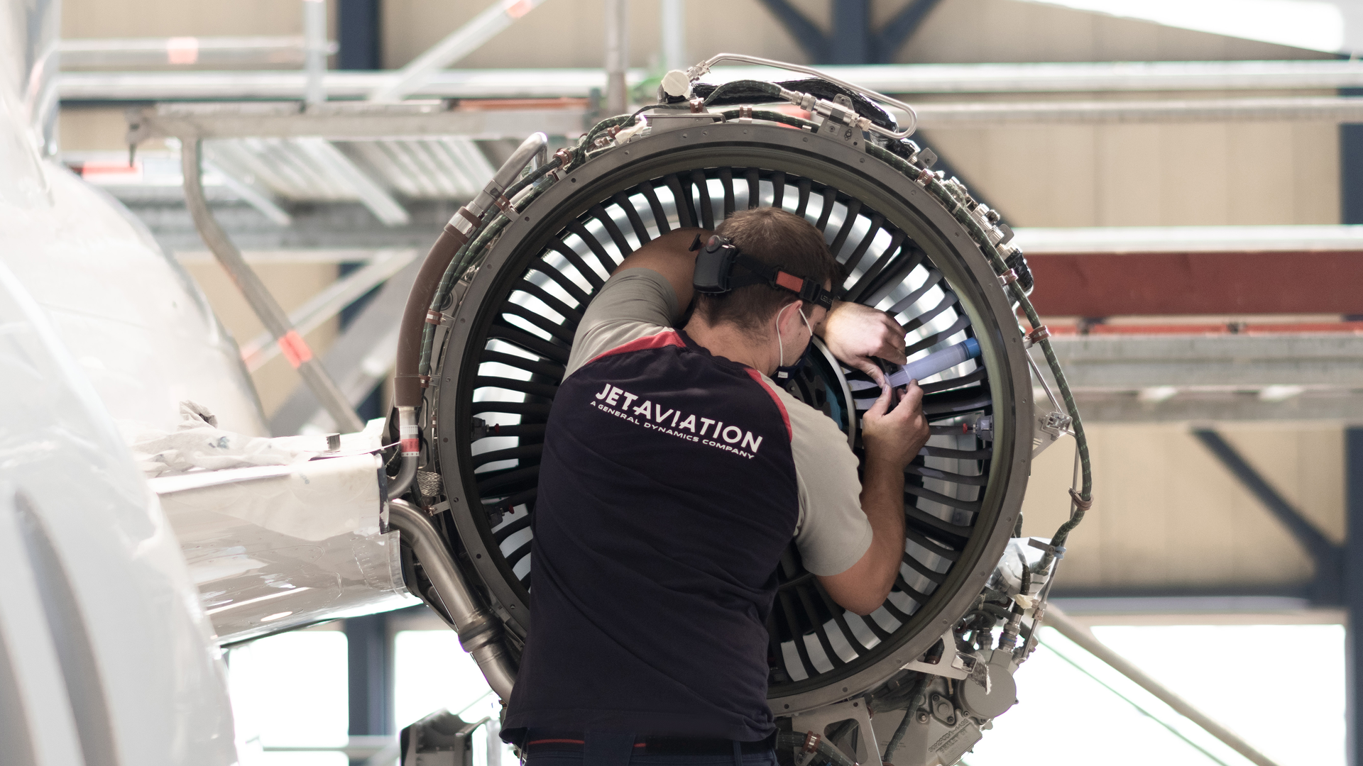 Jet Aviation Delivers First Fan Case Modification on a Falcon 7X PW307A ...