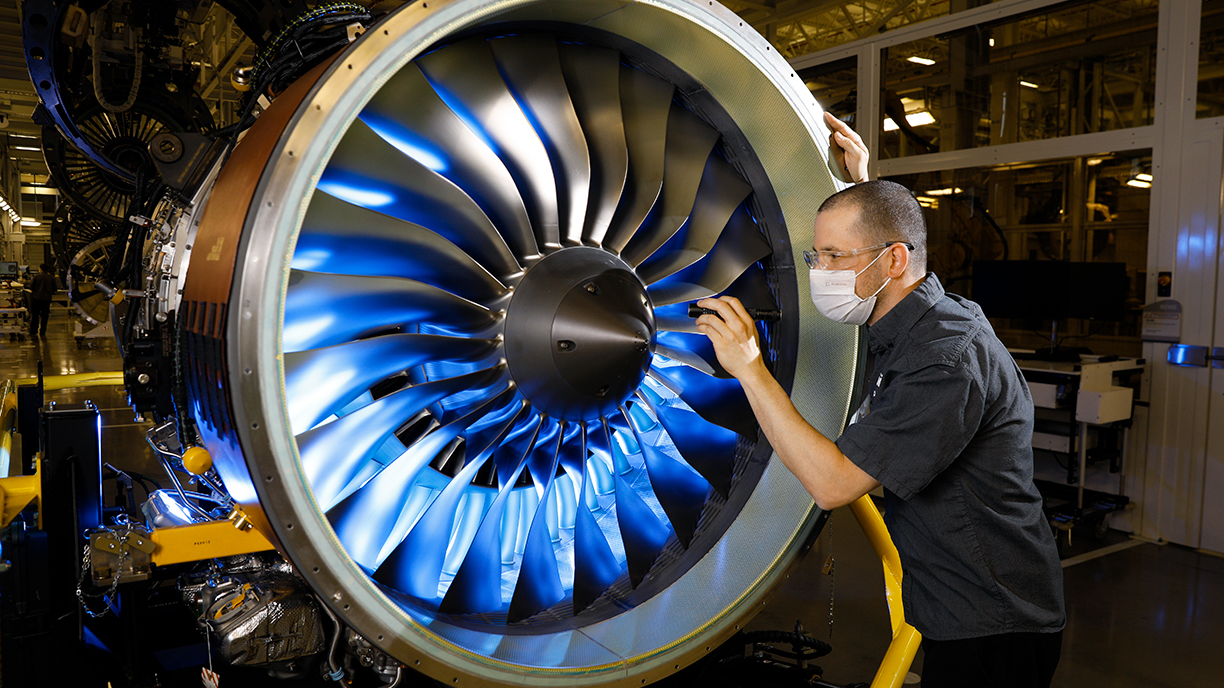 Pratt & Whitney Canada’s PW812GA Engine Receives Type Certification ...
