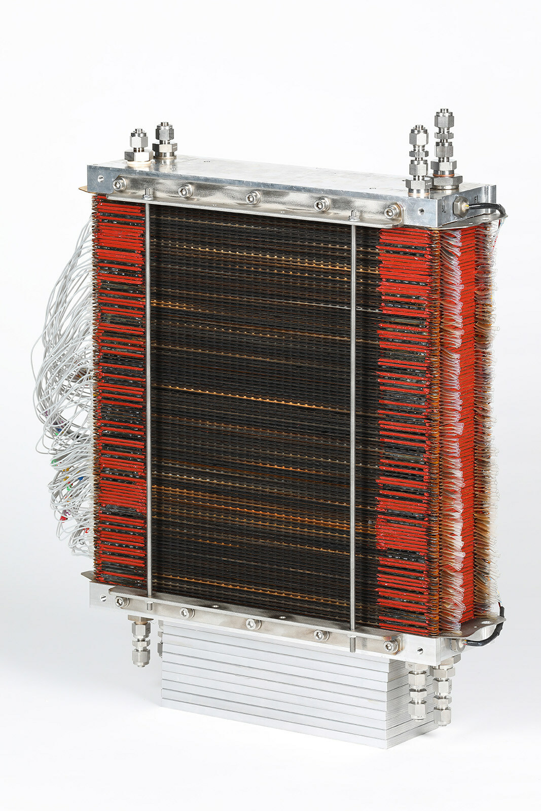 ZeroAvia High Temperature Fuel Cell Testing Shows Large Aircraft and ...