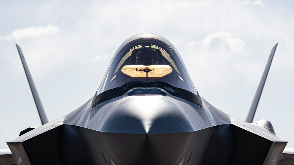 BAE Systems Flight Tests Next-Generation Vehicle Management for the F ...