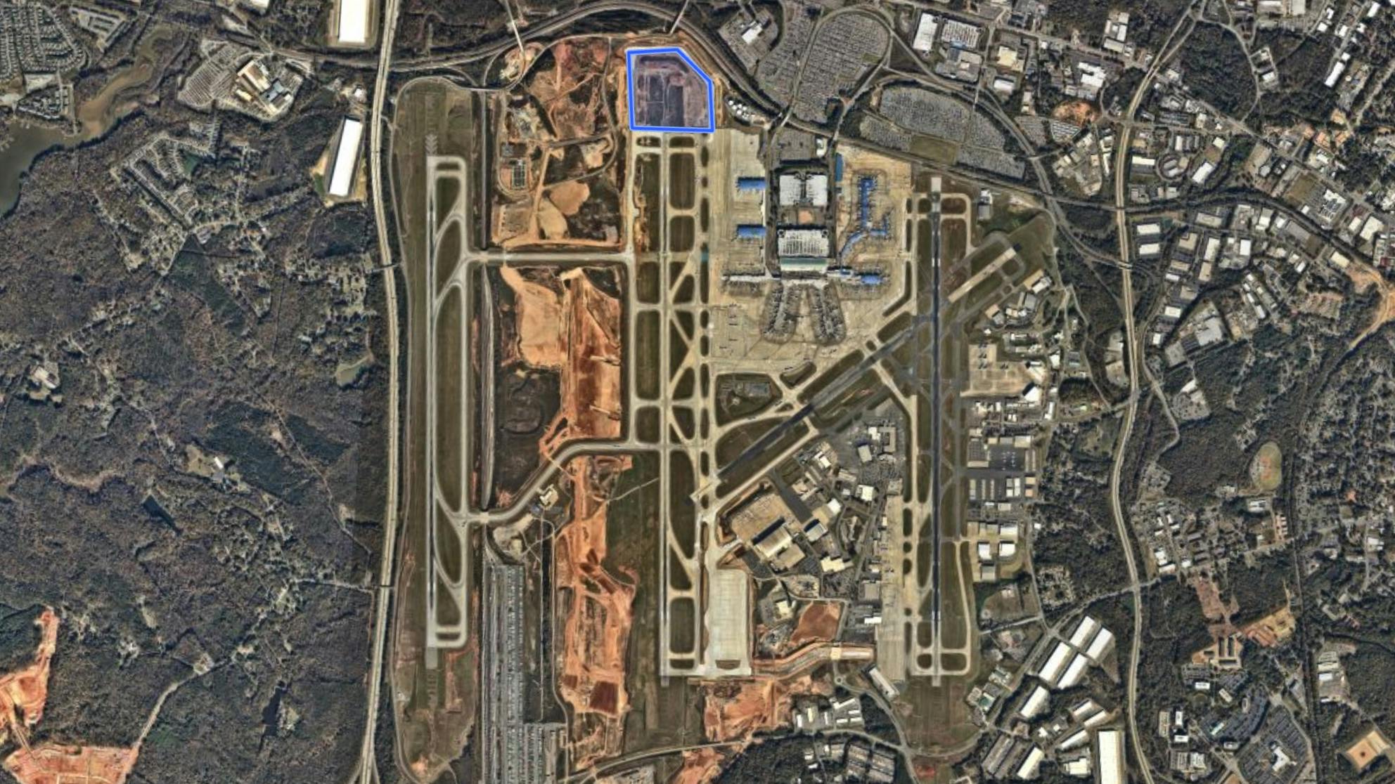 CLT Airport Commissions North End Around Taxiway | Aviation Pros