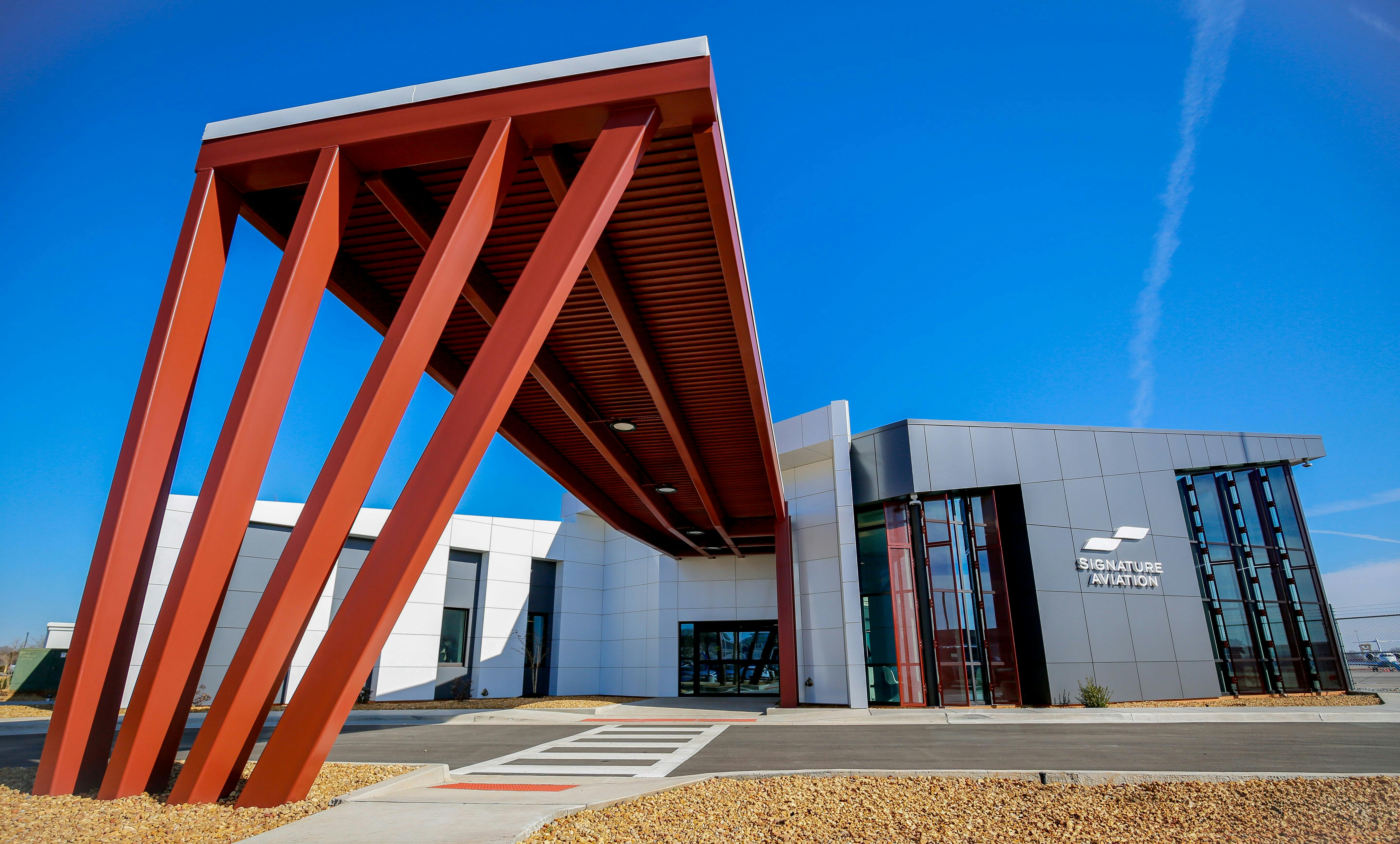 Signature Aviation Unveils State-of-the-art Private Terminal in ...