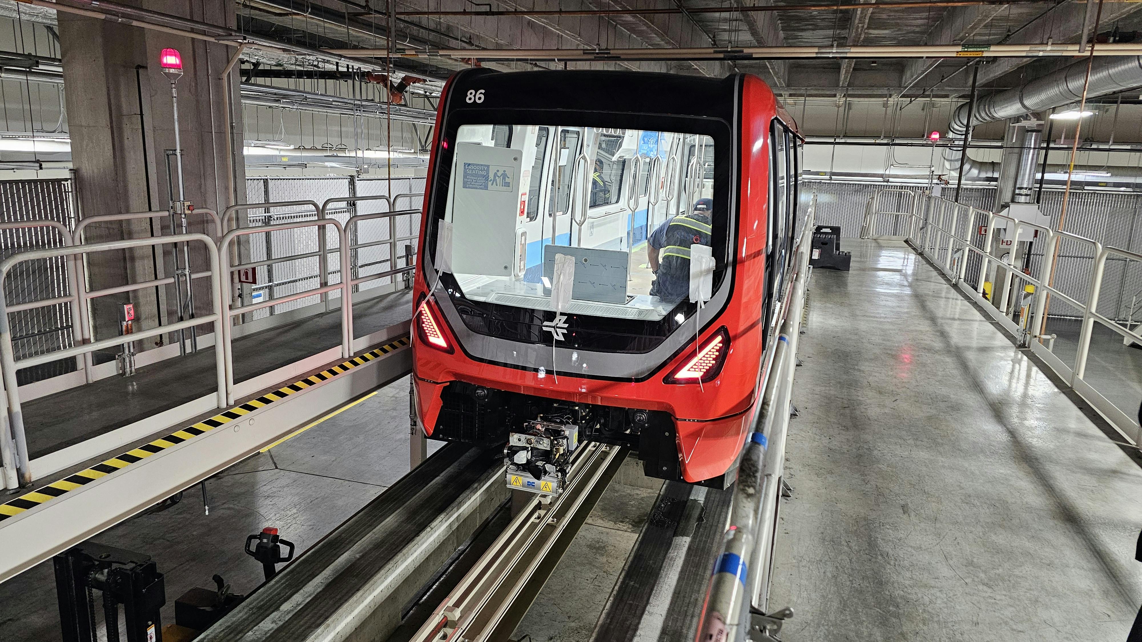 Hartsfield-Jackson Unveils New Plane Train Car With Eye Toward the ...